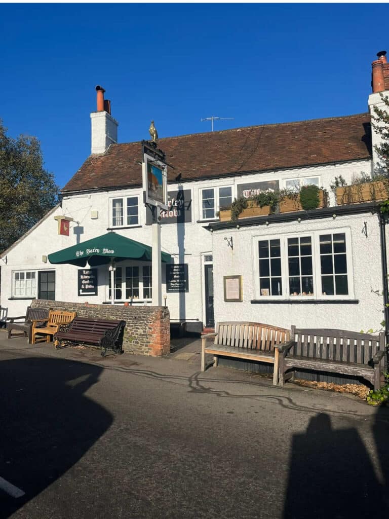 How To Clean Leaded Windows Without Damaging the Glass